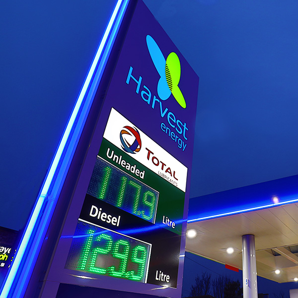 Visive illuminates forecourt vertical MIDs - Visive